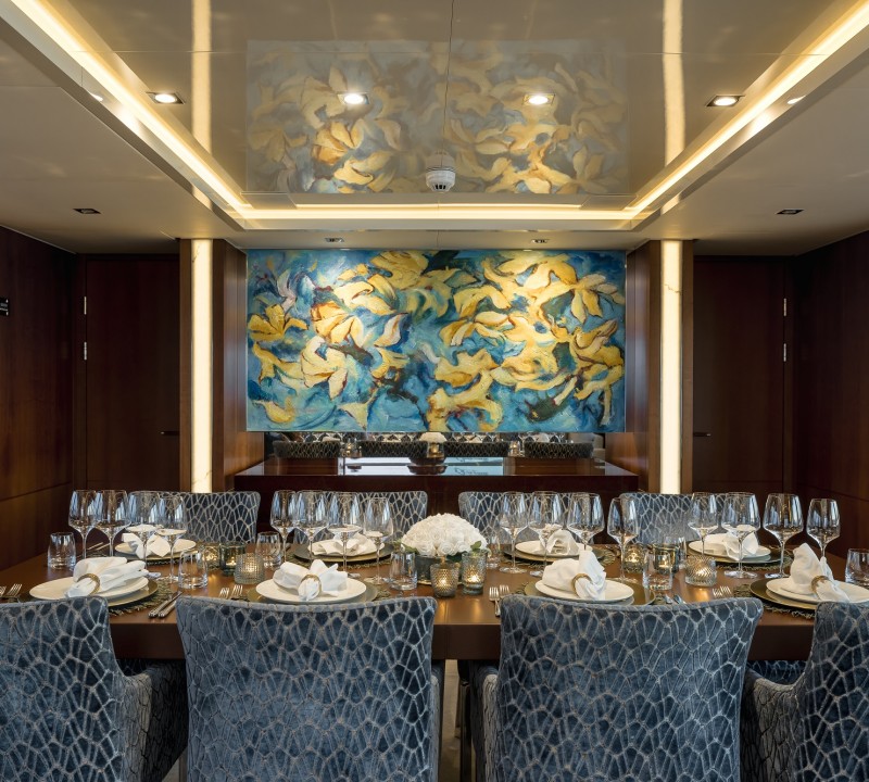 ORIZZONTE Yacht Charter Details, Vahali | CHARTERWORLD Luxury Superyachts